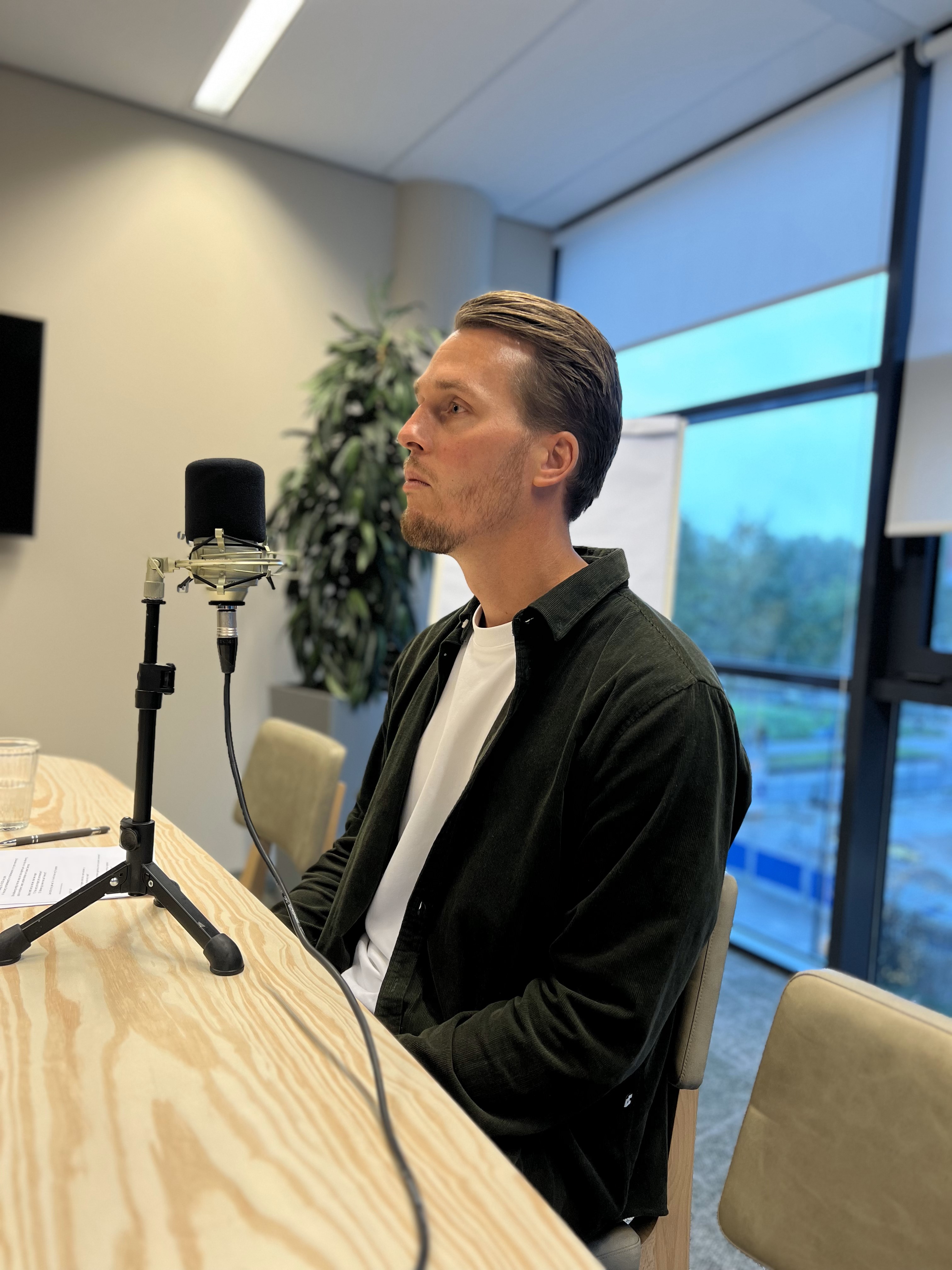 Ton Goedmakers van Vebego in podcast Bloedband en bedrijfsvoering over ...